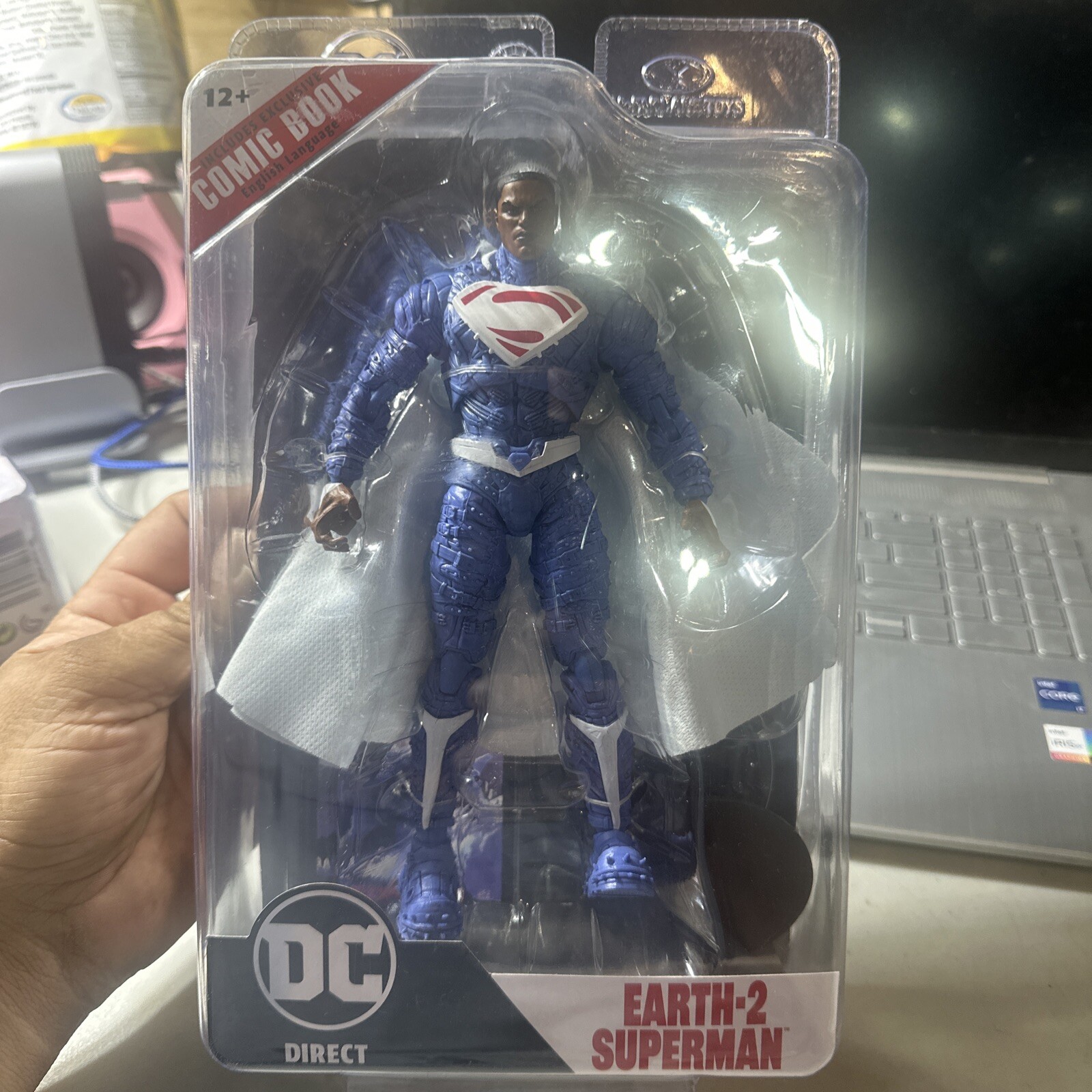 DC Direct EARTH-2 SUPERMAN 7” Action Figure + Comic Book - McFarlane ...