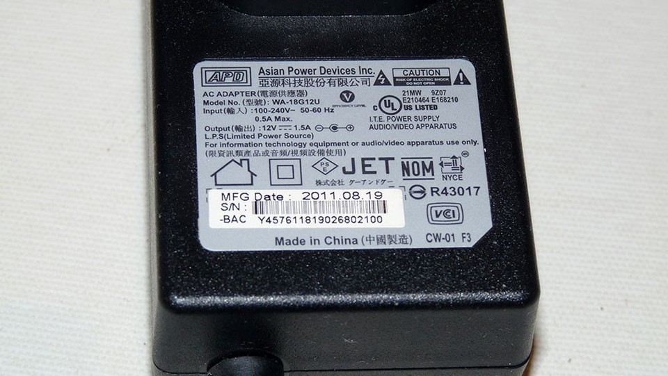 APD WA-18G12U AC Adapter Power Supply 12V 1.5A Asian Power Devices, Inc ...