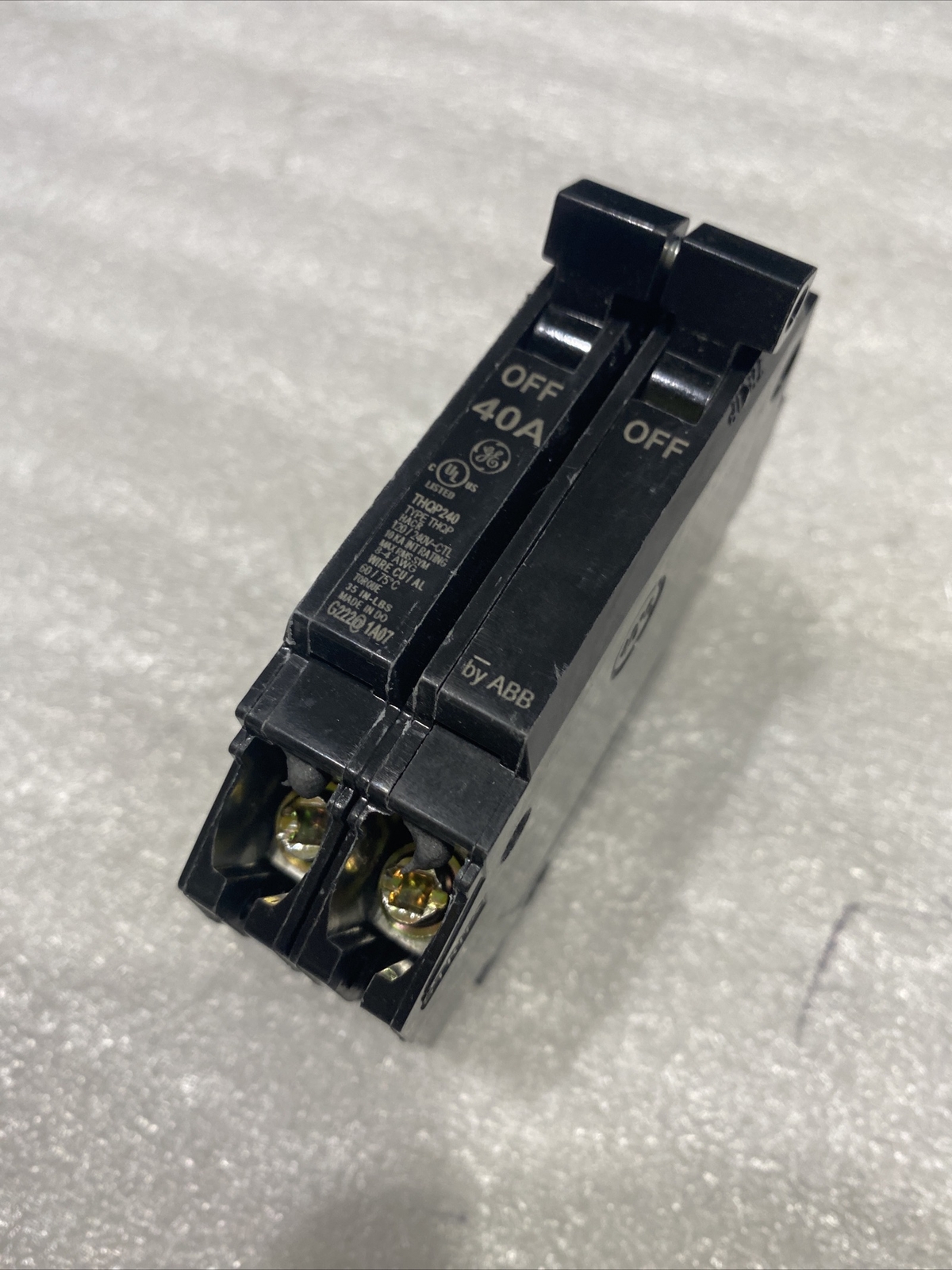 THQP240 GE 2POLE 40AMP 240V NEW | eBay