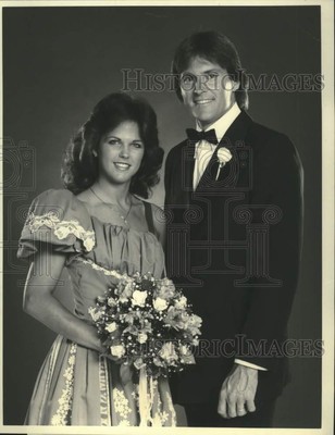 1984 Press Photo Stephanie Ashmore, Bruce Jenner host "America's Junior ...