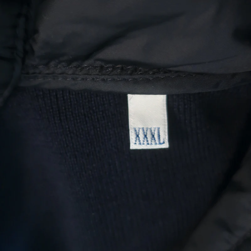 Moncler Maglione Tricot Cardigan Navy Size XXXL Down Jacket Moncler Maglione Tricot Cardigan Navy Size XXXL Down Jacket