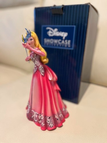 Disney Princess Aurora Figure Sleeping Beauty - Collectible - Used Free ...