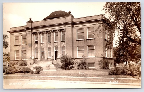 Centerville Iowa~Drake Library est 1901~Keep Off Grass Sign~c1924 RPPC ...