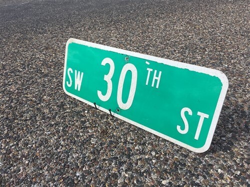 SW 30th St Street Sign, 9x24 Vintage Green Road Sign, Metal Road Sign ...