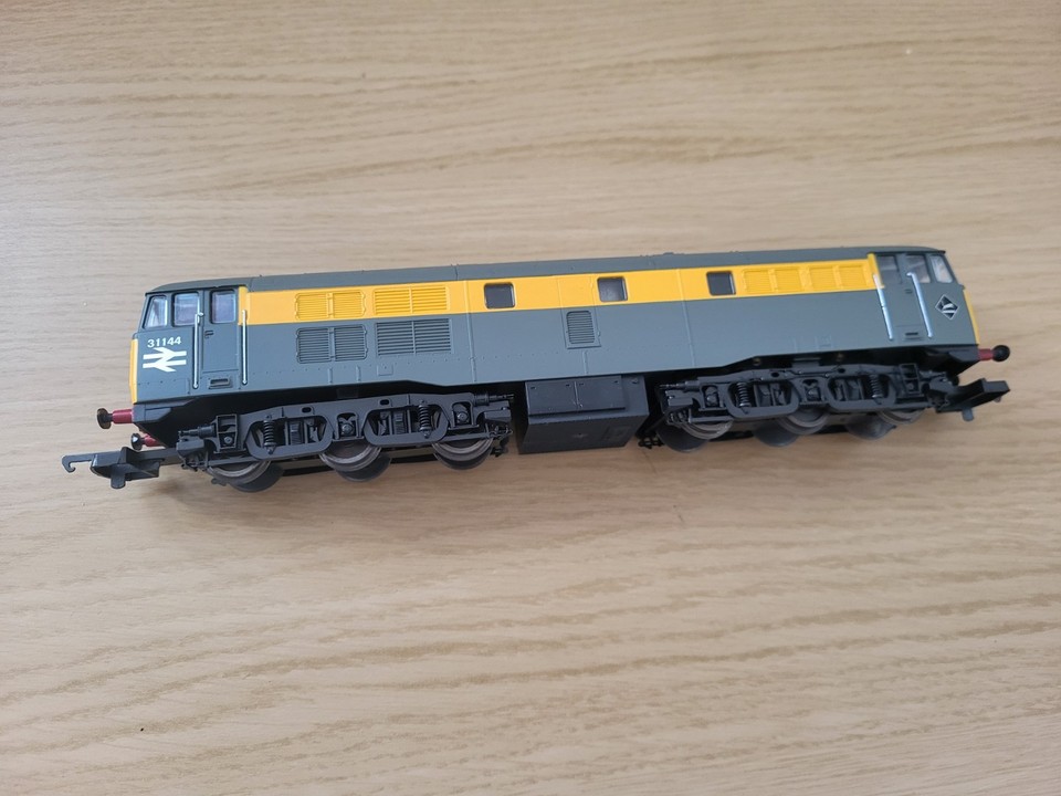 Hornby Railroad Class 31 31144 Dutch | eBay UK
