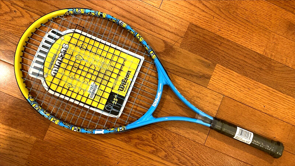 Wilson Minions v2.0 Junior 25 Tennis Racquet | eBay