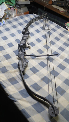 Used Older Pearson Cherokee Compound bow with Arrow Rest | eBay