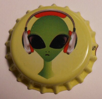 Vintage "Alien".plastic..unused..Soda Bottle Cap #3 | eBay