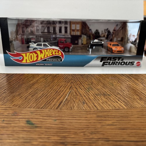 2020 Hot Wheels Premium Fast & Furious Garage Diorama Box Set Walmart ...