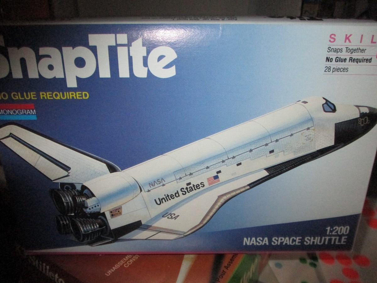 Vintage Space Shuttle Model Kit
