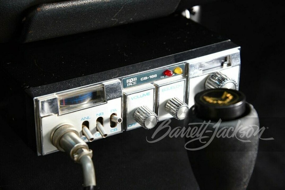 RARE Smokey and The Bandit PACE CB166 CB Radio FREE US SHIPPING As ...