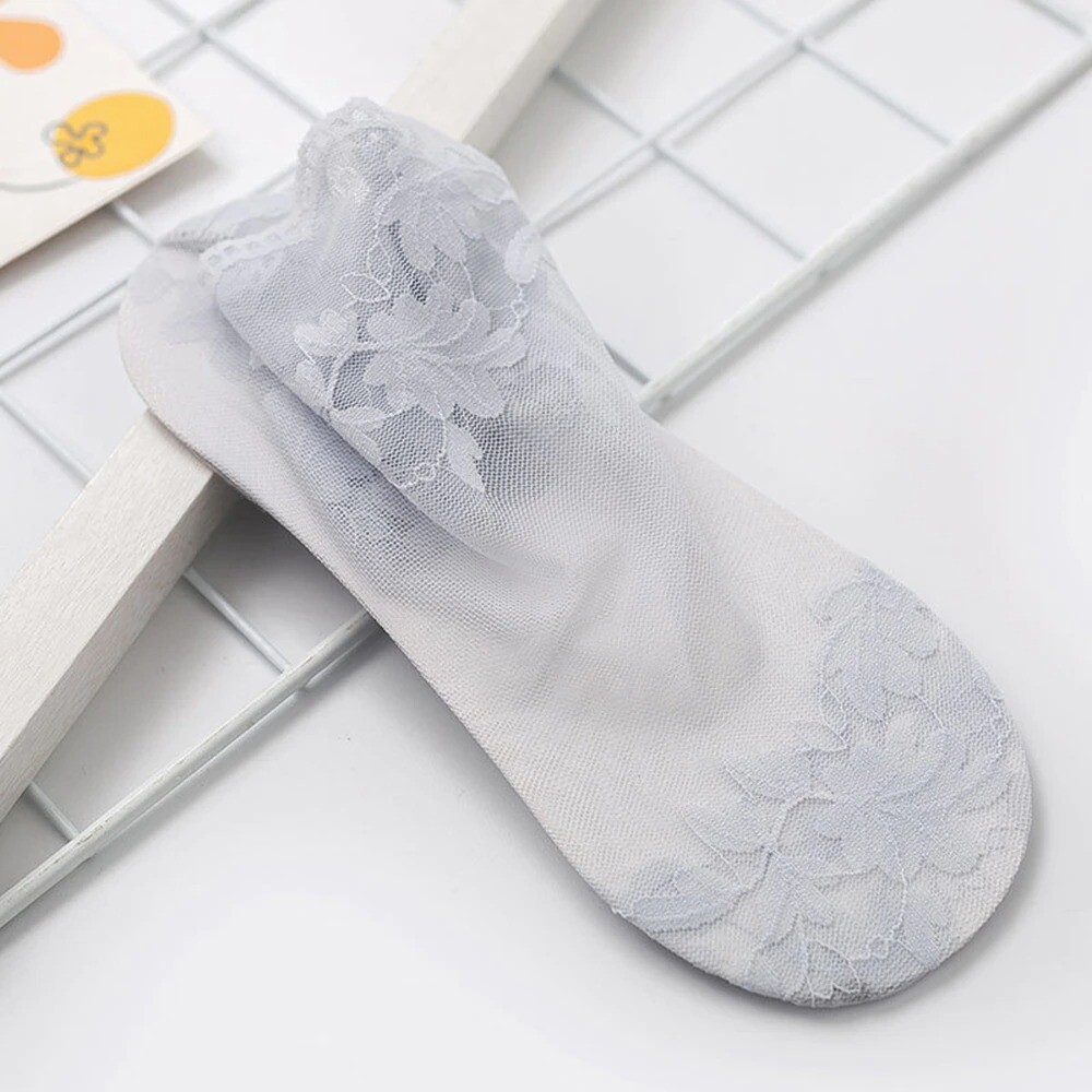 New Women Leaves Lace Invisible Socks Thin Ladies Lace Boat Socks ...