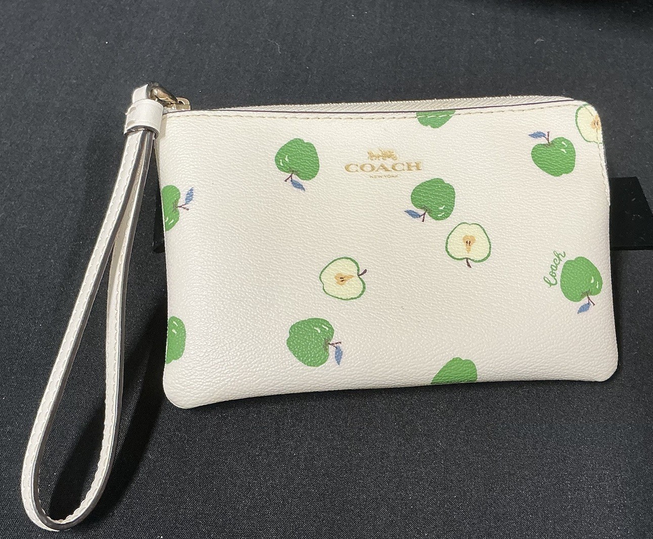 Coach Signature Canvas & Leather Green Apple Corner Z… - Gem