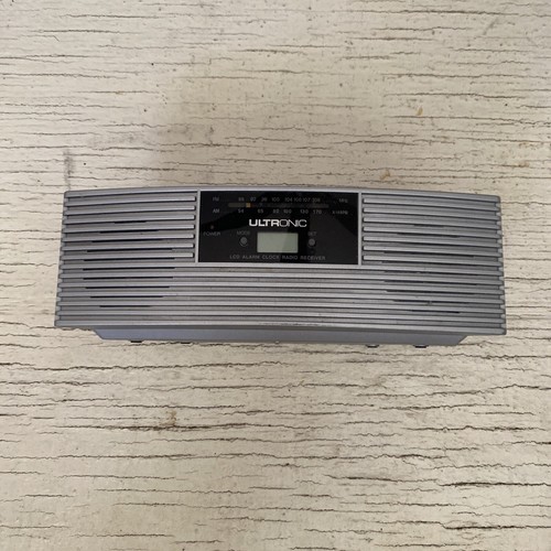 ULTRONIC ALARM CLOCK RADIO Vintage Am/fm LCD Alarm Clock Radio RR9901 ...