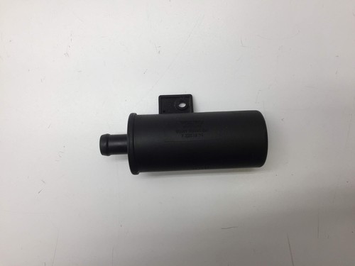 11-18 VOLVO S60 Air Filter 30750672 Used OEM | eBay