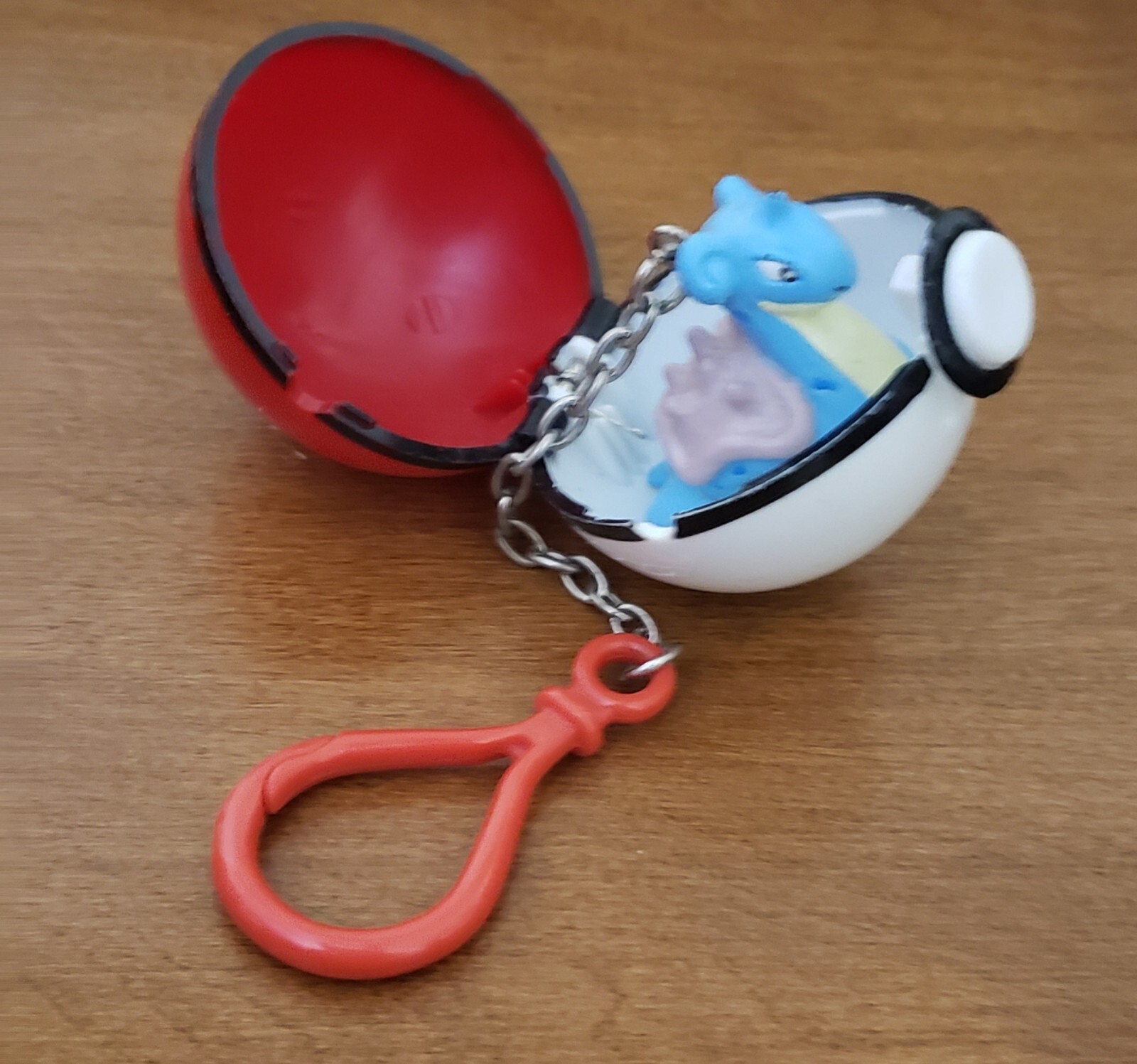 SHELLOS FIGURE- 1999 Pokemon Burger King Keychain Toy With Pokeball ...