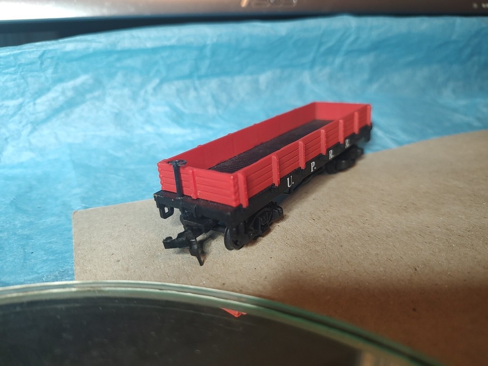 Vintage Bachman HO Scale Union Pacific Flat Stake Car | eBay