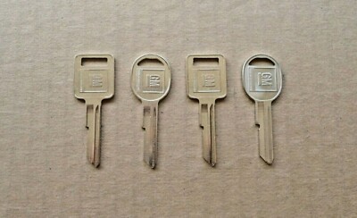 4 VINTAGE NOS KEY BLANKS! FOR GM CADILLAC BUICK OLDSMOBILE FLEETWOOD ...