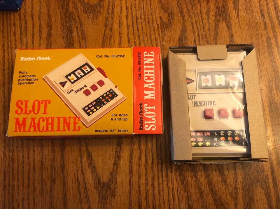 VINTAGE RADIO SHACK ELECTRONIC SLOT MACHINE 1983 HAND HELD GAME: NEW ...