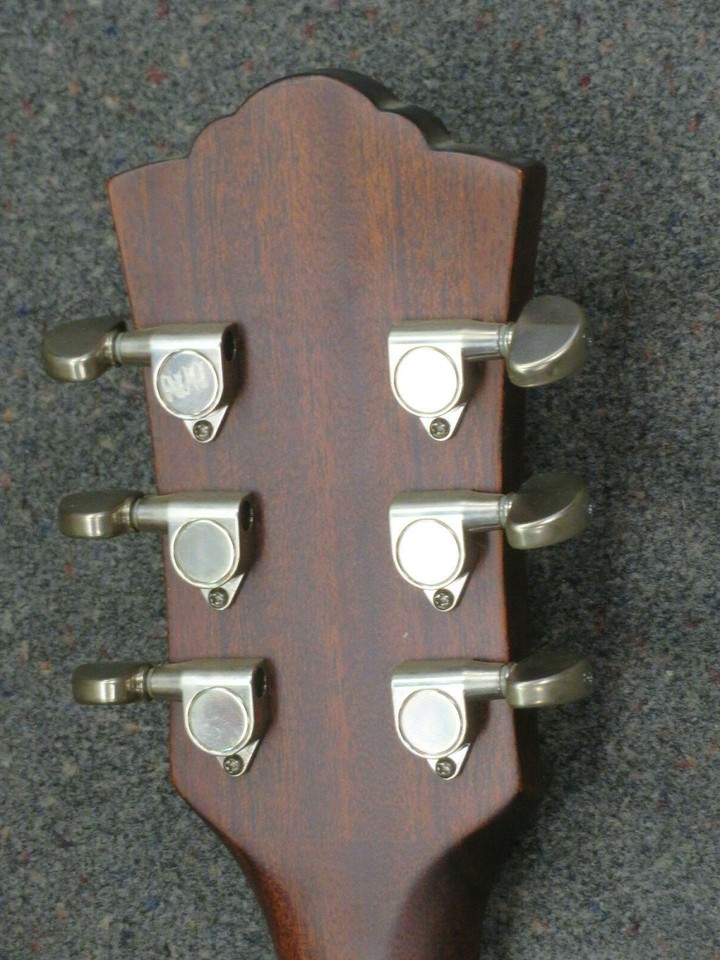 2011 Guild D-125 Nat Dreadnought All Mahogany Acoustic Guitar with Hard ...