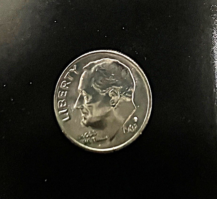 1982 Roosevelt Dime No P Mint Mark Error RARE + 1982 P W/Mint Mark ...