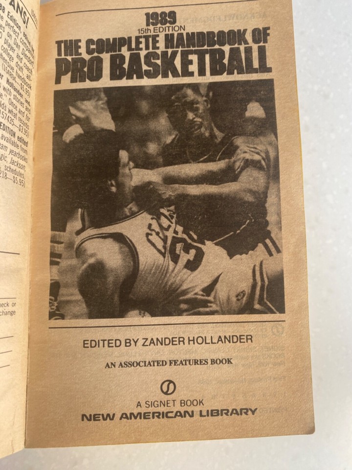 NBA Pro Basketball Handbook & TV Guide 1989 Zander Hollander Vintage ...