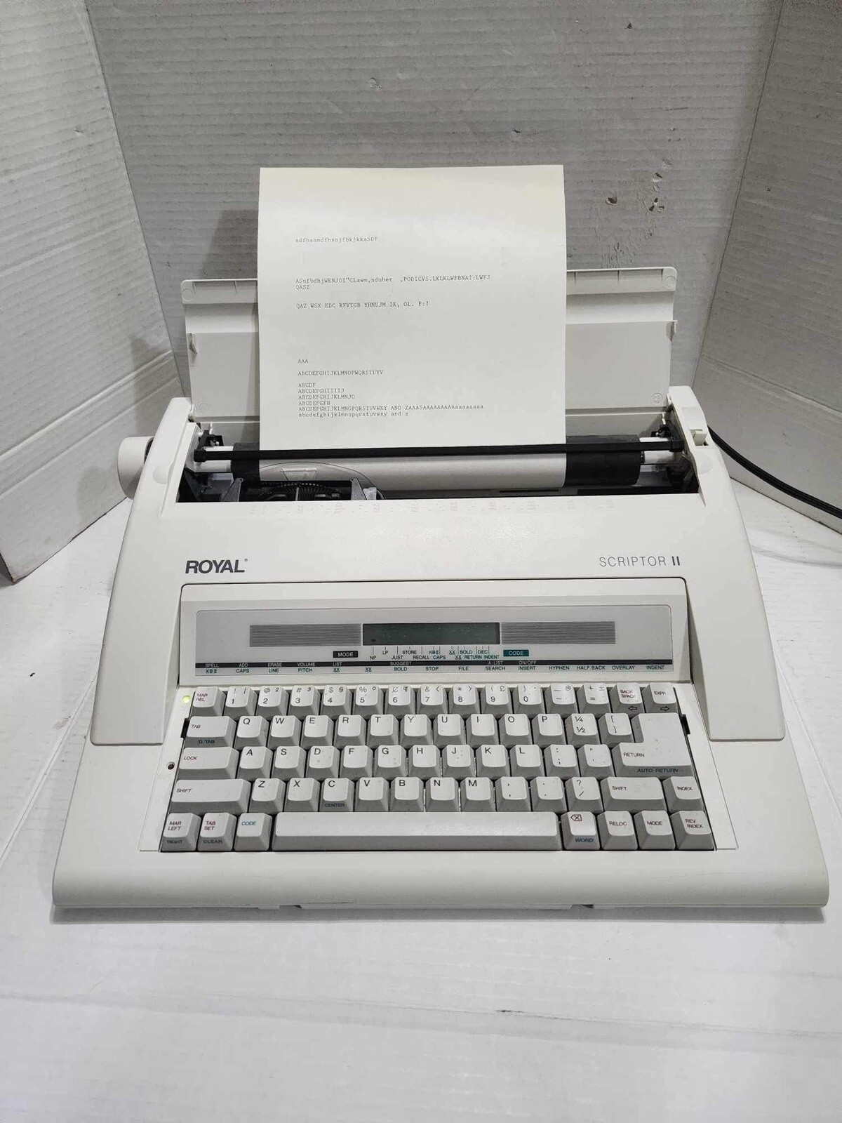 Royal Scriptor II Electronic Typewriter AX-160 22447691474 | eBay