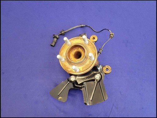 2018-2023 Ford Mustang GT S550 PP1 Driver Front Spindle Knuckle Hub ...