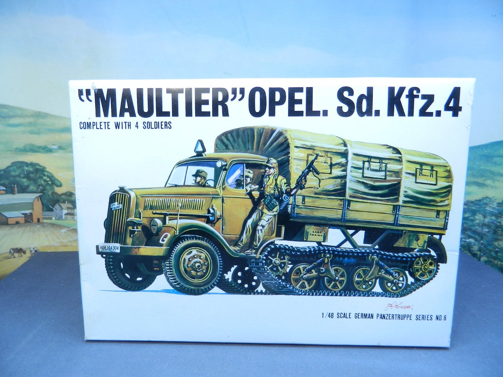 1/48 Kit Bandai #58226 WW2 GERMAN MAULTIER OPEL Sd.Kfz.4 HALFTRACK ...