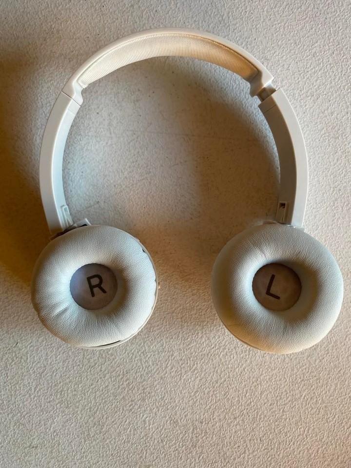 PHILIPS H4205 On-Ear Wireless Headphones with 32mm Drivers & BASS Boost ...