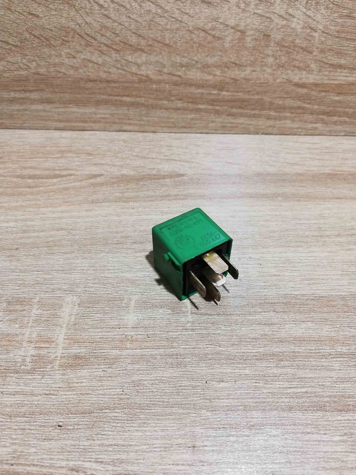 BMW 3 5 7 Series E30 E36 E28 E23 E38 8353447 Relay Control Module Unit ...