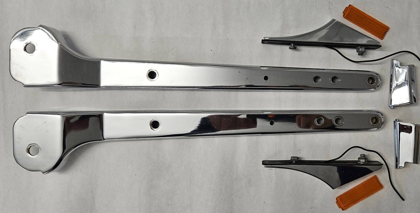 Harley Davidson OEM Chrome rear fender mount bar with turn signal mount ...