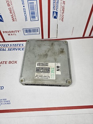 94 95 Toyota 4Runner ECM Engine Control Module A/T 4x4 3VZ 3.0L OEM A/T ...