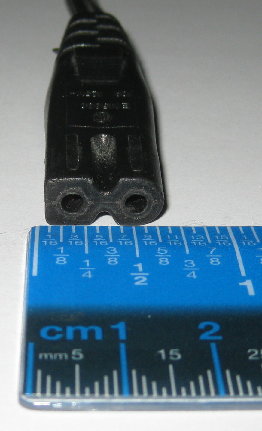 Power Cable for Power Supply - 2 Sockets - IEC Class II - 5.5 ft. Long ...