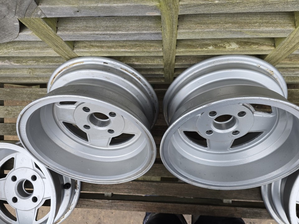 CLASSIC FORD CAPRI / ESCORT RS2000 LASER 13" ALLOY WHEEL RIMS | eBay UK