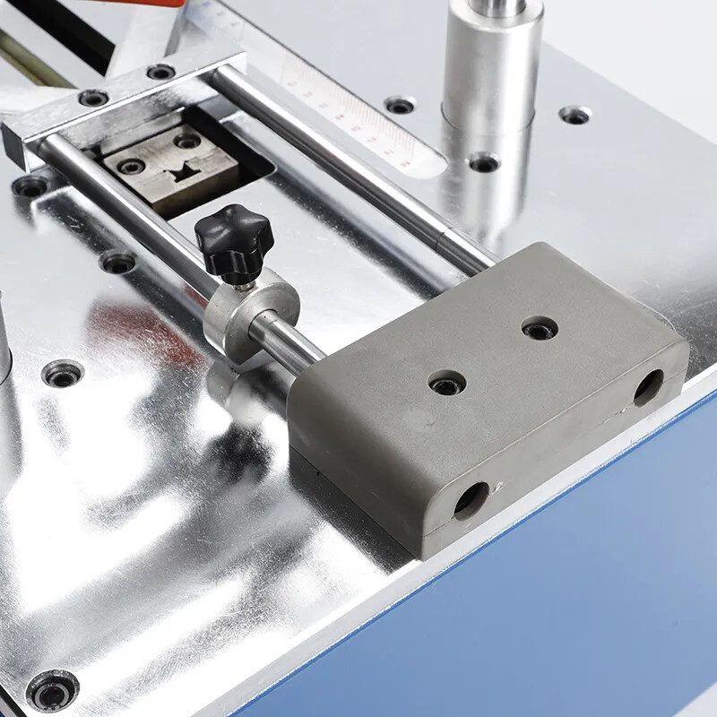 Desktop Picture Frame Underpinner 0.6-0.8 MPa Pneumatic Nail Angle ...