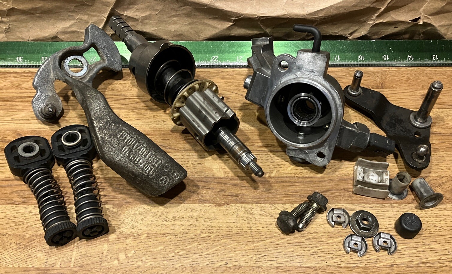 Volkswagen 02j 5 Speed Manual Transmission Shift Tower for sale online ...