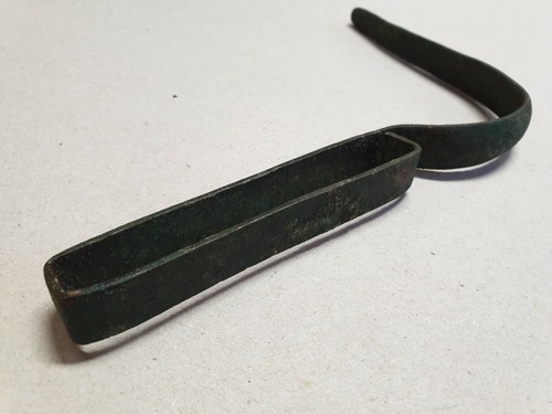 ROMAN AGED BRONZE STRIGILIS STRIGIL BIGSIZE BATHING CLEANER DECORATED ...