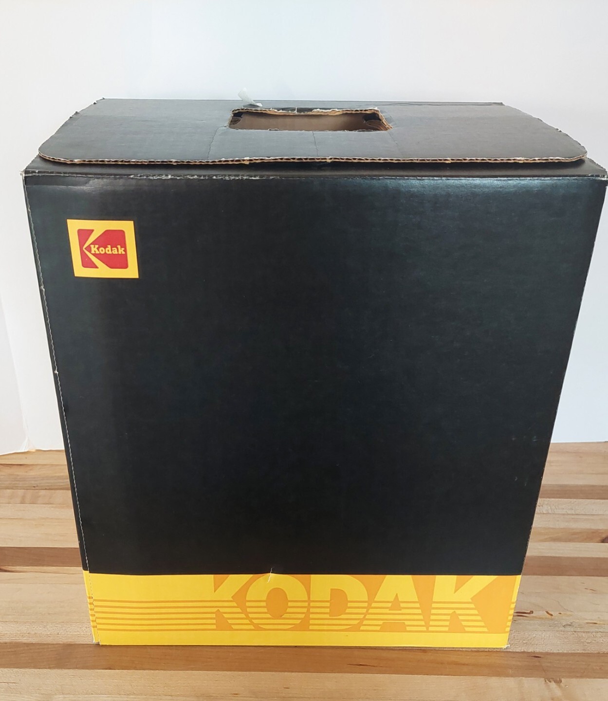Kodak Carousel 5200 Slide Projector w/Zoom Lens, Built-in Viewer, Tray ...