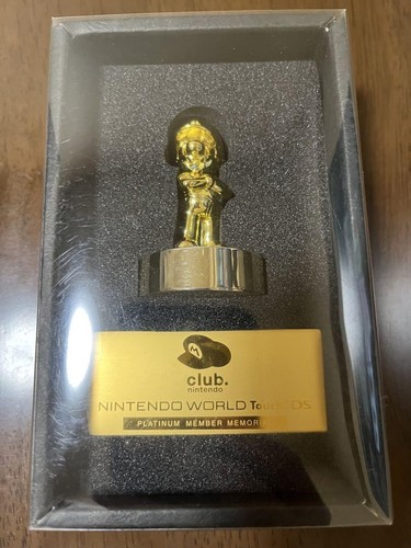 Super Mario Gold Statue Figure Platinum Member Memorial Club Nintendo ...