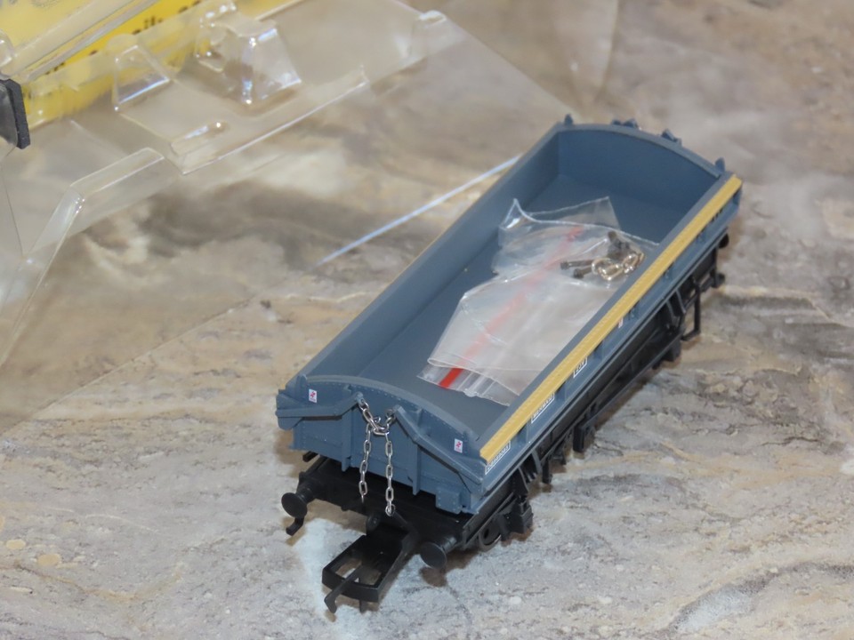 CA98: Flangeway OO Gauge ME4 BR Dutch Mermaid Wagon DB989085 MIB! | eBay UK