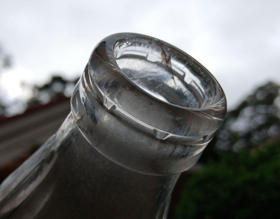 ADVERTISING MILK BOTTLE DAIRY FARMERS STRAWBERRIES AND CREAM PYRO ...