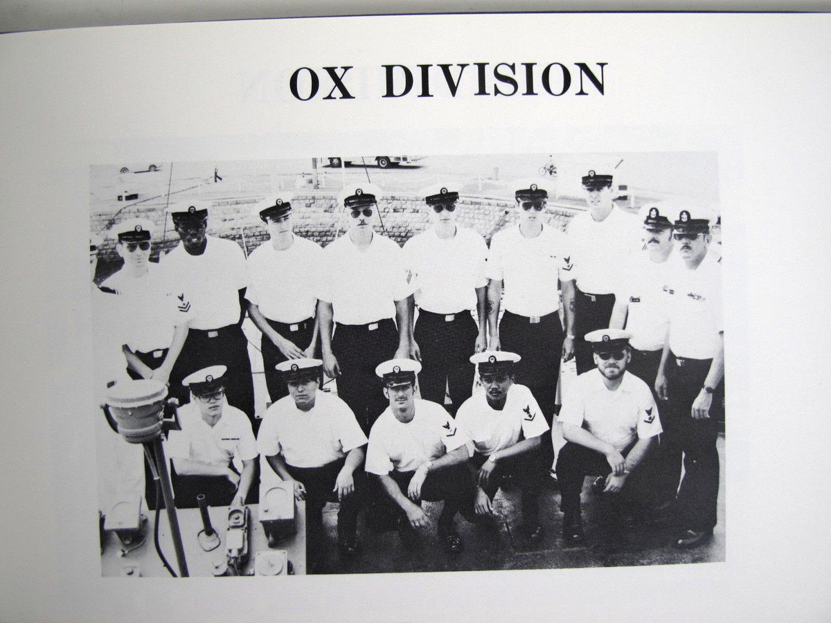 Crew Uss Bausell Dd845 Log