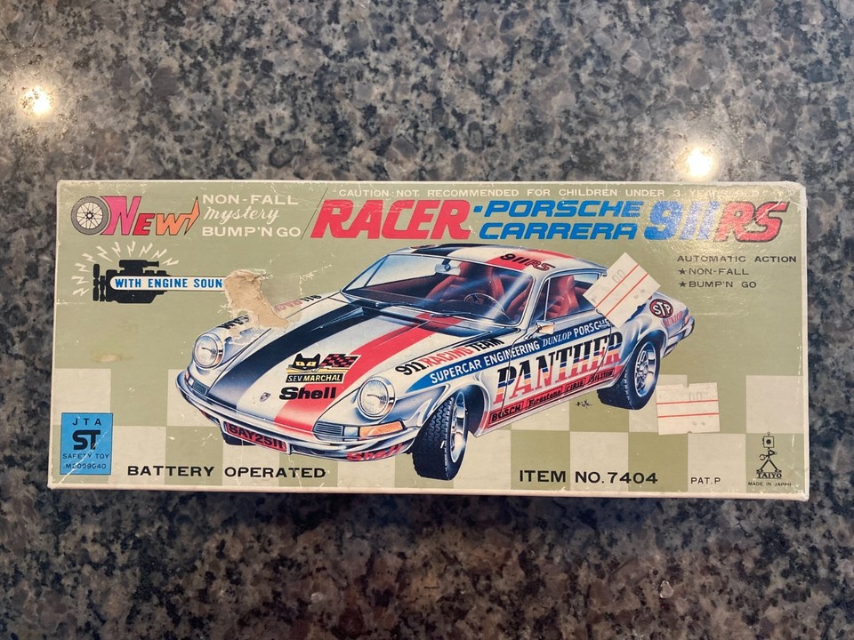 VINTAGE, TIN, B/O TAIYO NON-FALL RACER PORSCHE CARRERA 911RS IN BOX ...