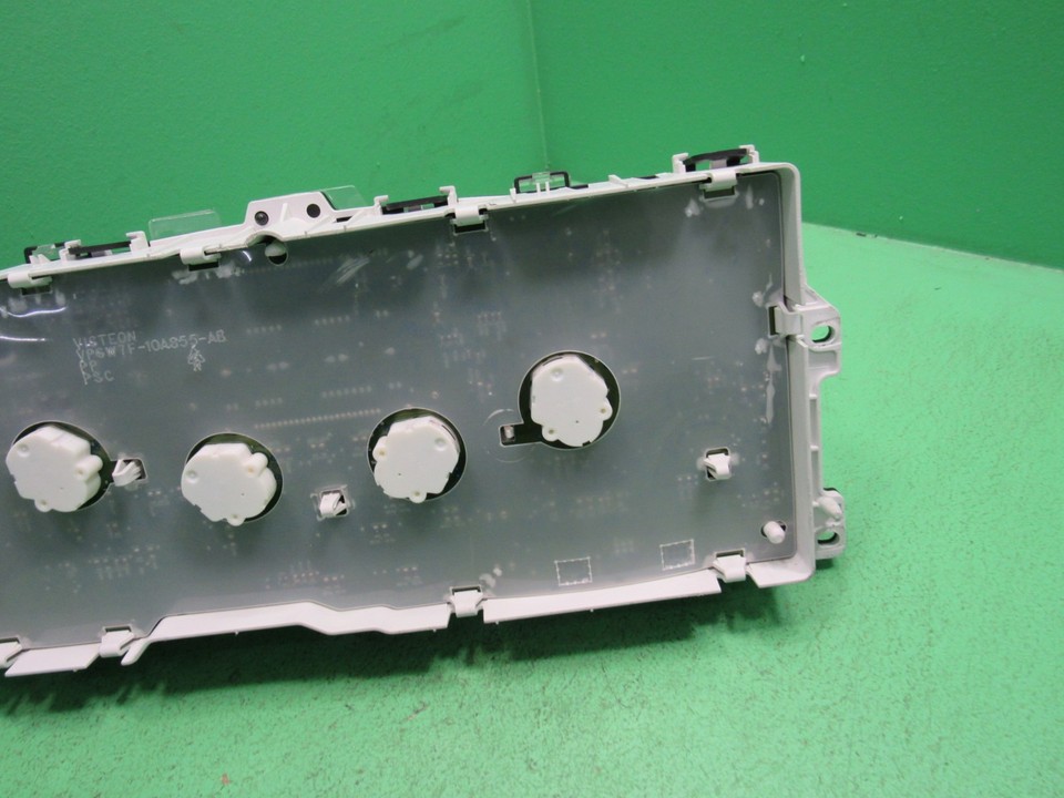 06 GRAND MARQUIS INSTRUMENT GAUGE CLUSTER GAUGES SPEEDO TACH MILEAGE ...