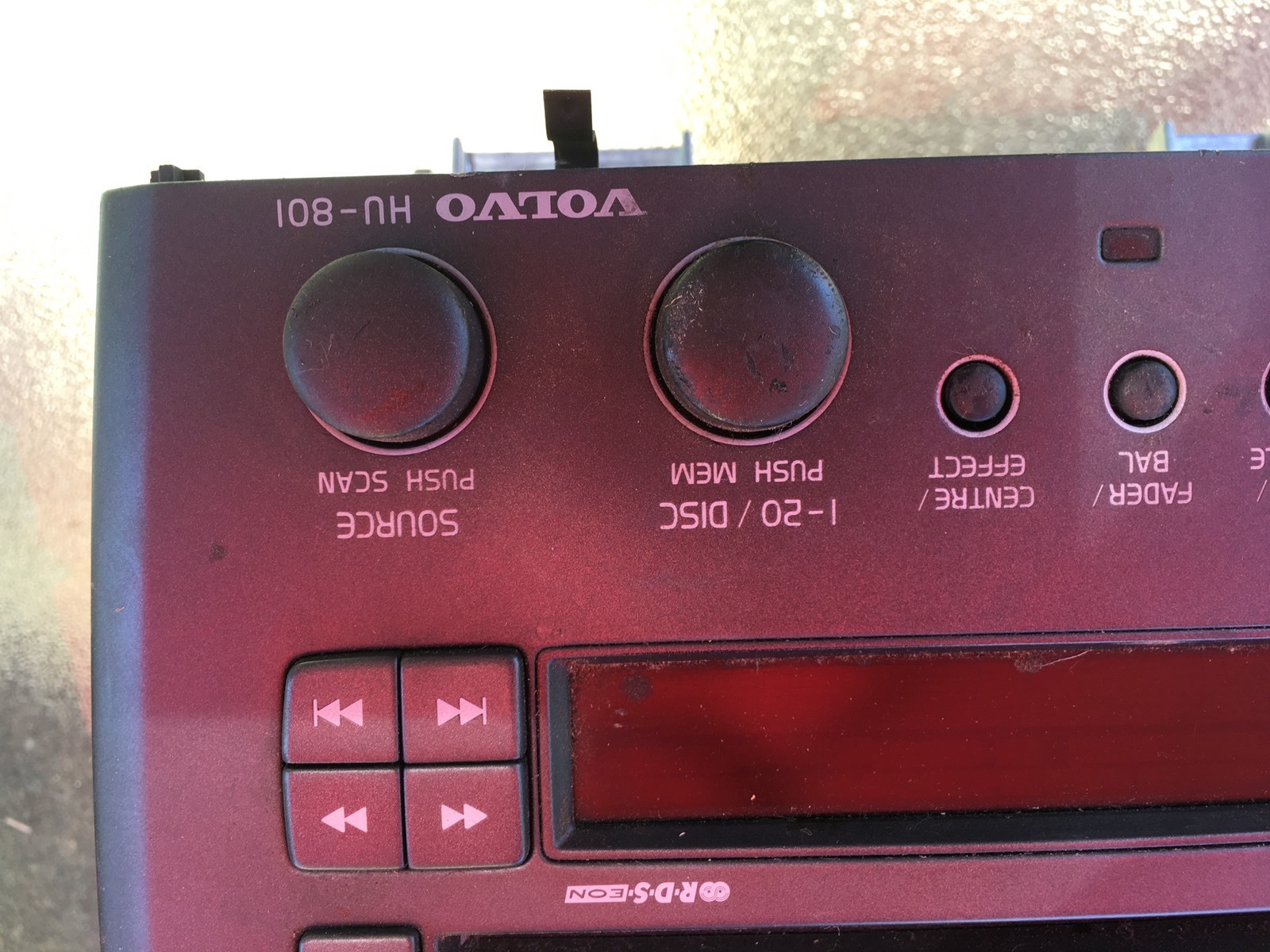 1999 - 2004 Volvo S80 OEM Remanufactured Radio Stereo 4 Disc Changer CD ...