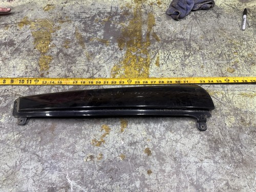 02-09 Trailblazer Lift gate Vertical Trim Cover Moulding | eBay