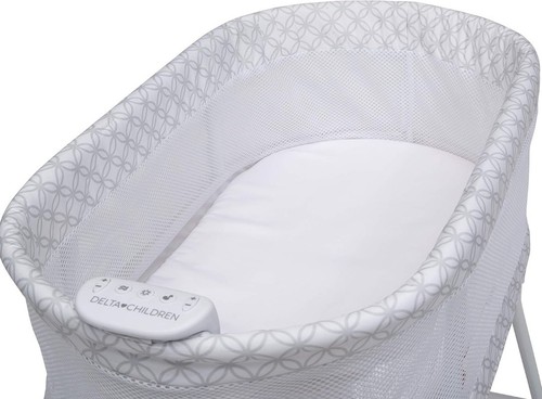NEW Delta Sweet Dreams Bassinet Mesh Bedside Portable Crib Light Music ...