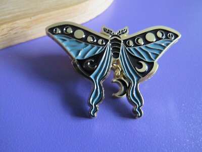 Gothic Wiccan Pagan Moon Phase Luna Moth Design Enamel Lapel Pin Badge ...