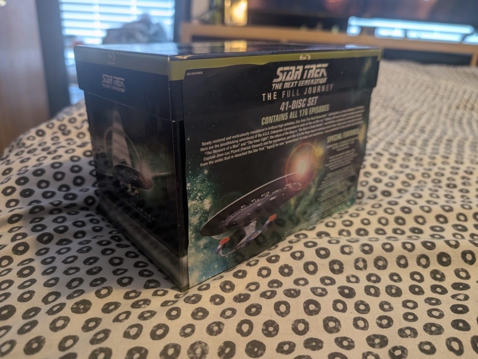 Star Trek TNG The Full Journey Blu-ray Box Set (41 Discs) – Excellent ...